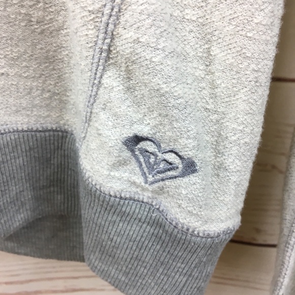 Roxy | Tops | Ladies Jr Roxy Hoodie | Poshmark